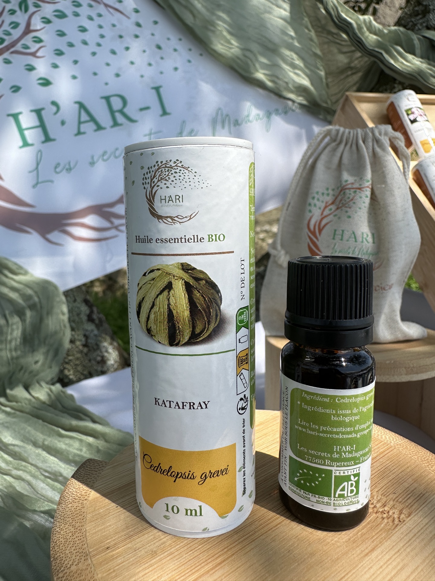 Huile Essentielle Katafray Bio | Bienfaits & Pureté Certifiée